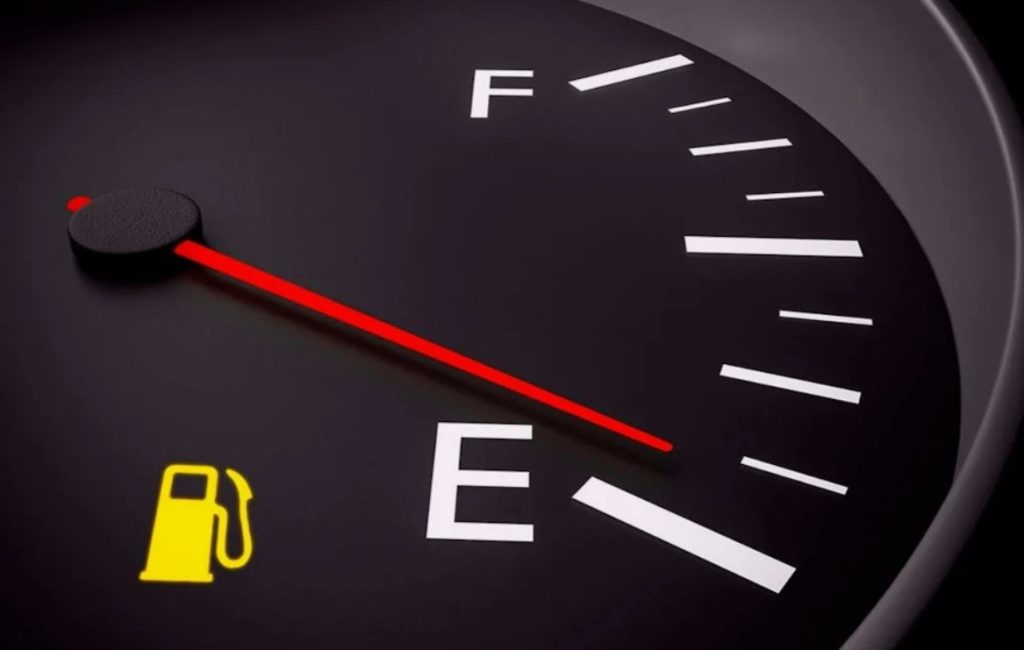 Fuel Level Sensors: Types, Benefits, and Applications for Fuel Management